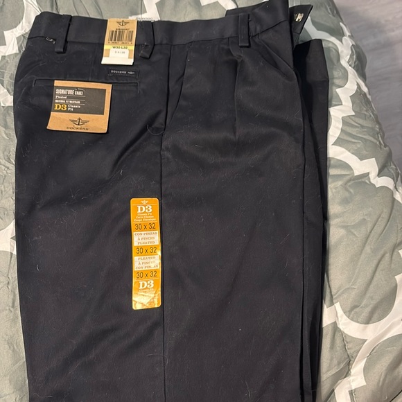 Dockers | Pants | Mens Dockers 3 X 32 Black Pleated Pants Brand New ...
